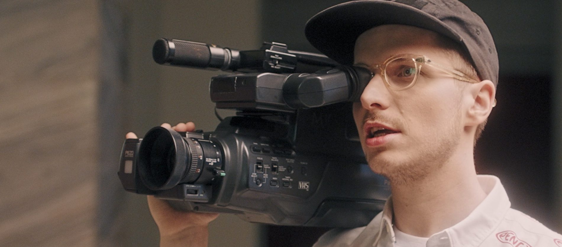 Holak we współpracy z Coca-Colą. Posłuchaj utworu "Zgoda" na Rytmy.pl