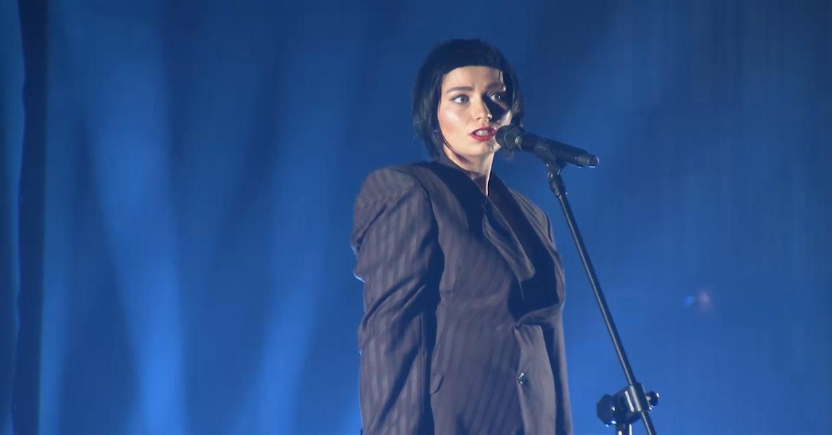 Mery Spolsky pełna blasku w nowym singlu „Cekinowa Bomba” - Rytmy.pl